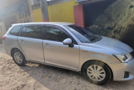 2014 Toyota Fielder Hybrid for Sale in Spanish Town, St Catherine, Jamaica